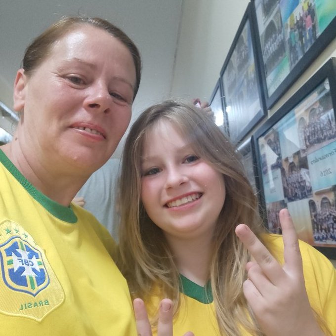 Yasmin Sadoock – ADOTE UMA CAMPEÃ, TRANSFORME UMA VIDA!